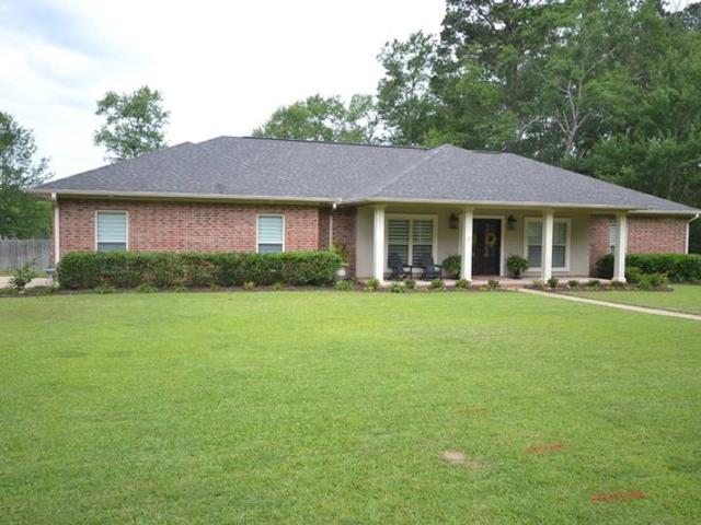 15 Springwood Dr, Magnolia, AR 71753