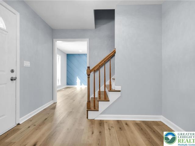 15 Spring Water Ct, Easton, PA 18042 | MLS #771981