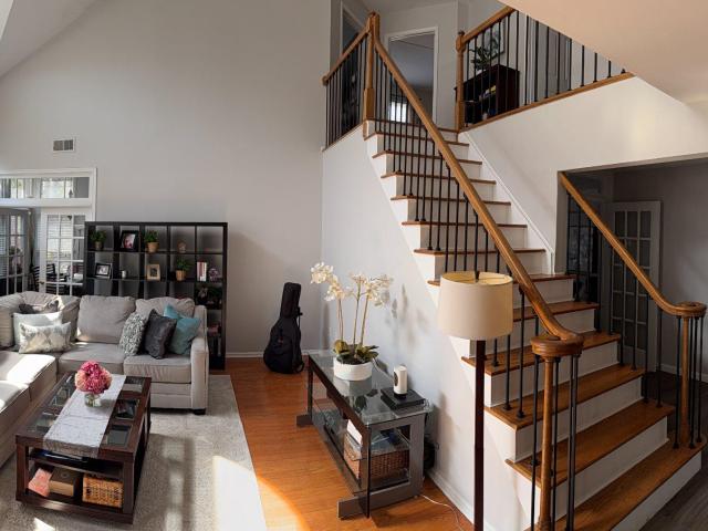 15 Stonebridge Ln, Princeton, NJ 08540 | MLS #NJME2075 | Compass