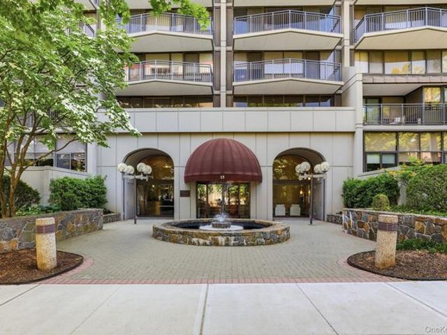 15 Stewart Pl Apt 1A, White Plains, NY 10603