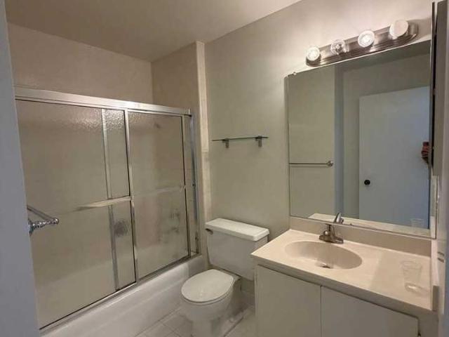 15 Studio Apartment for Rent at 15 San Antonio Pl, San Francisco, CA 94133 Telegraph Hill