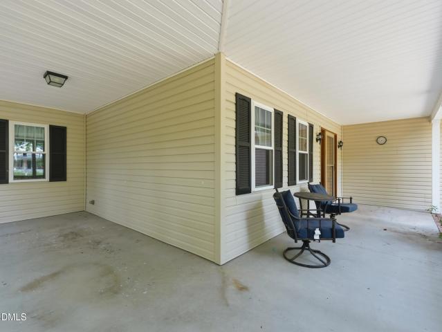 15 Sylvan Way