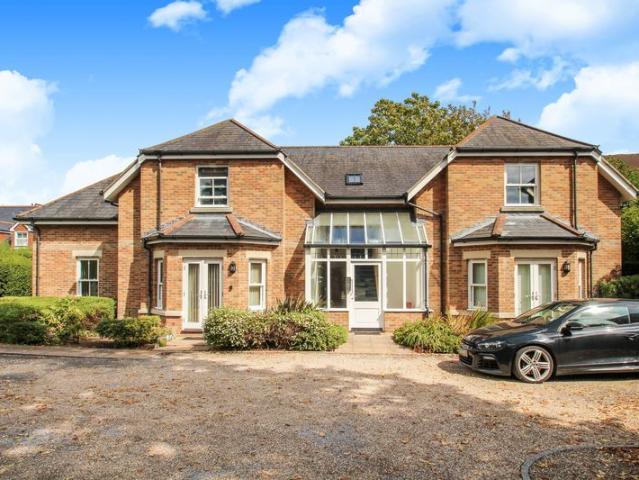 15A Cavendish Road, Bournemouth BH1, 2 bed property to rent, £1,350 pcm | PrimeLocation
