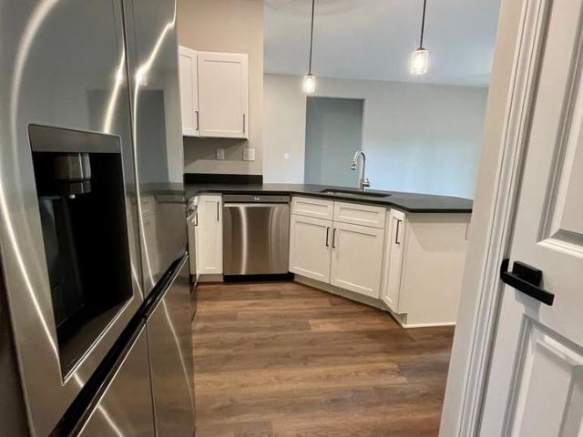 15th Hole Apartments 2 Bedroom Apartment for Rent at 105 Juniper Path, Georgetown, KY 40324