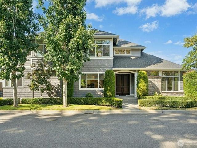16048 SE 45th Pl, Bellevue, WA 98006
