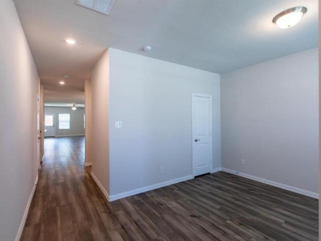 1604 Mineral Point Place