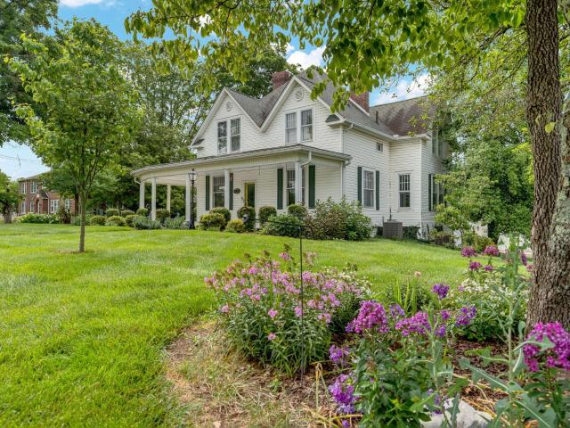 1604 Morningside Drive