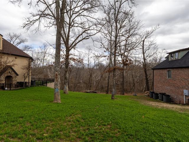 1604 NE Chapel Hill Drive