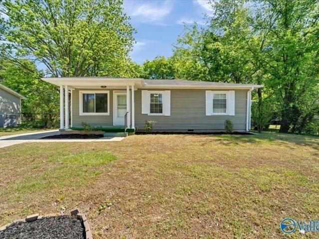 1604 Armstrong St NW, Huntsville, AL 35816