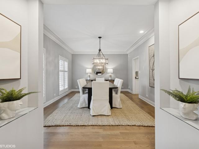 1604 Burr Ridge Club