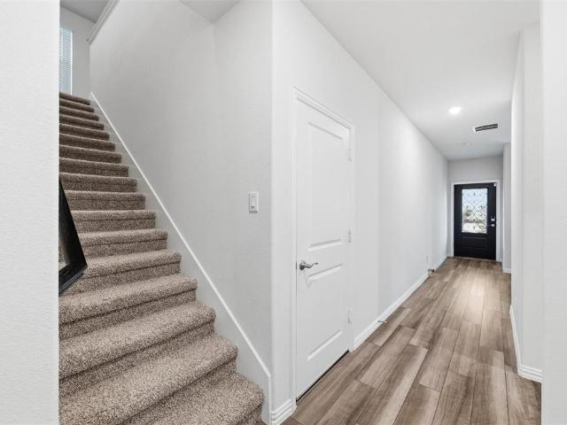 1604 Briar Hunt Drive