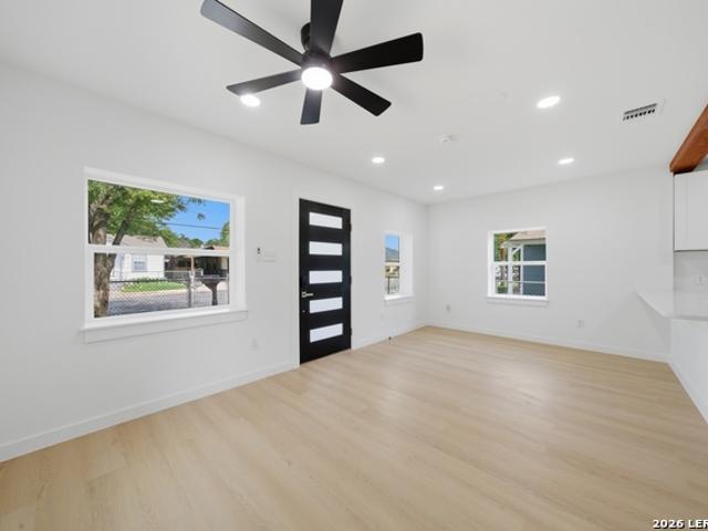 1604 Calle Valencia