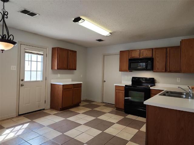 1604 Carolina Ridge Way