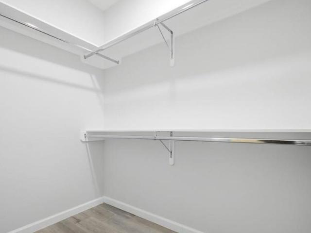 1604 Clinton Street 2