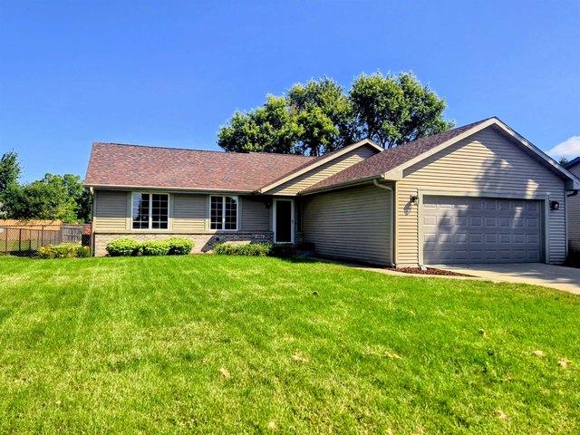 1604 Evergreen Dr, Janesville, WI 53546