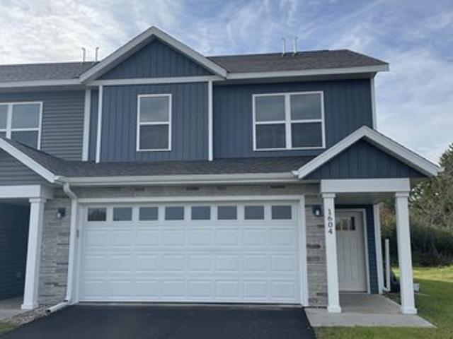 1604 E 23rd St, Marshfield, WI 54449