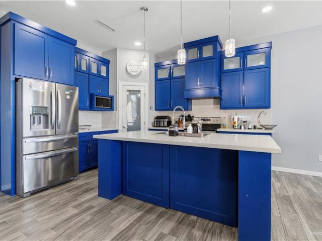 1604 E Optimum Drive
