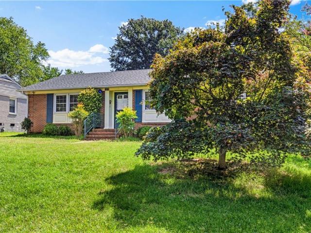 1604 Grantham Drive