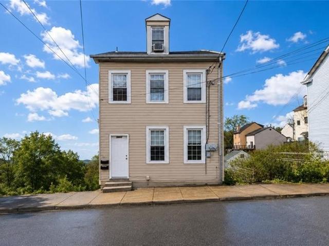 1604 Hatteras St, Pittsburgh, PA 15212