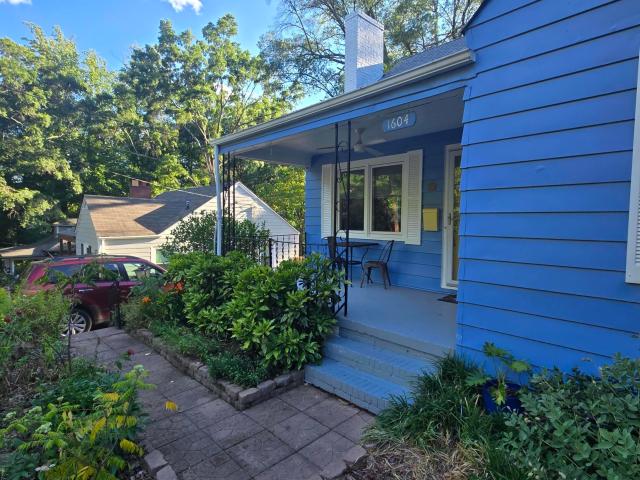 1604 James Street