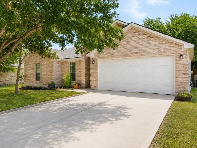 1604 Prickly Pear St