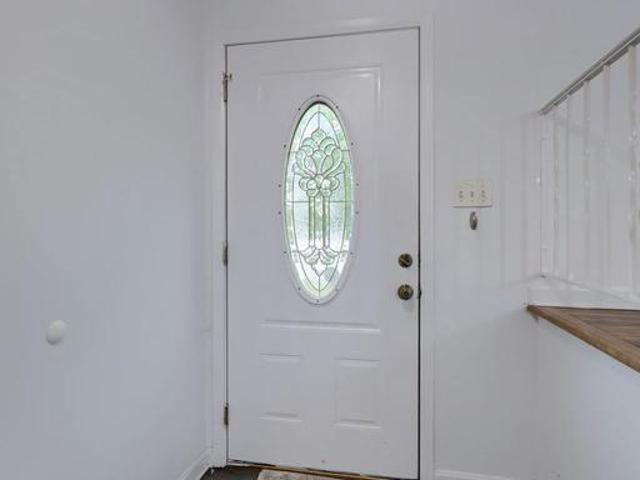 1604 Robert Road