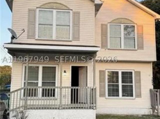 1604 SW 44th Ave, Fort Lauderdale, FL 33317