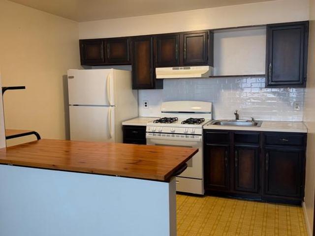 1604 S Clarion Street # 2F