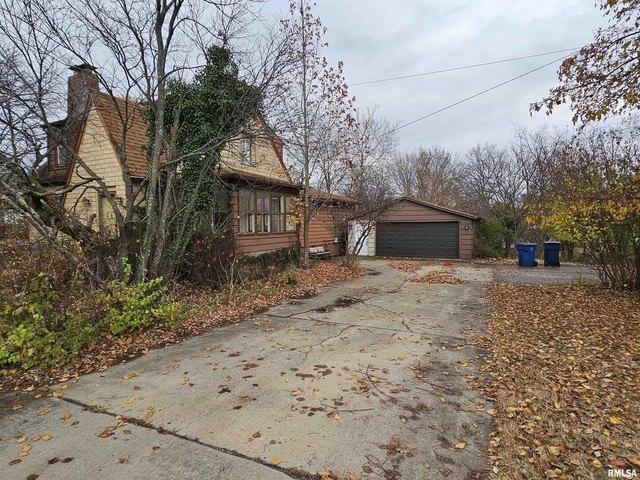 1604 Salem Rd, Mount Vernon, IL 62864