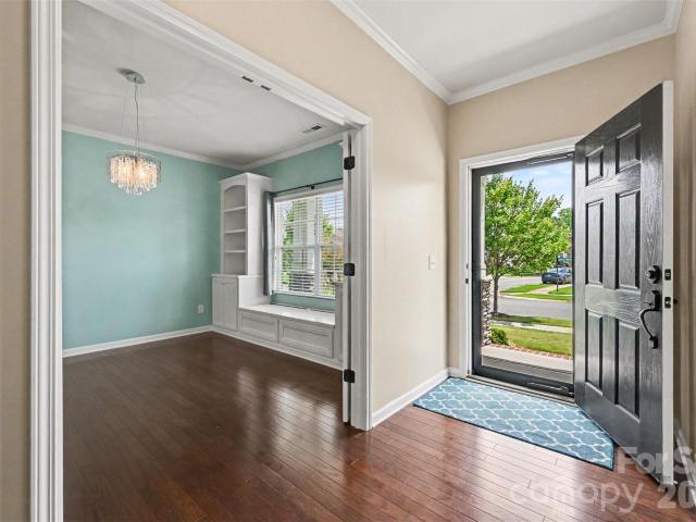 1604 Spring Blossom Trail