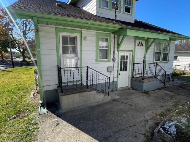 1604 W 15th St, Unit A, Anderson, IN 46016 | Compass