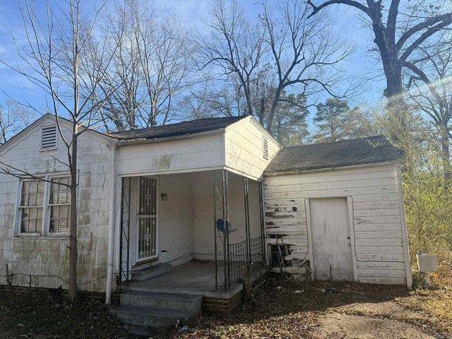 1604 W 30th Ave, Pine Bluff, AR 71603