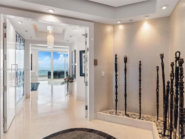 16051 Collins Ave, 3404, Sunny Isles Beach, FL