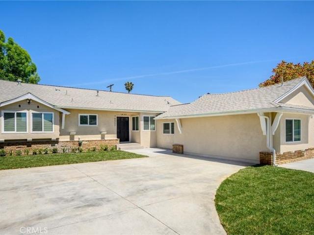 16057 Knapp St, North Hills, CA 91343