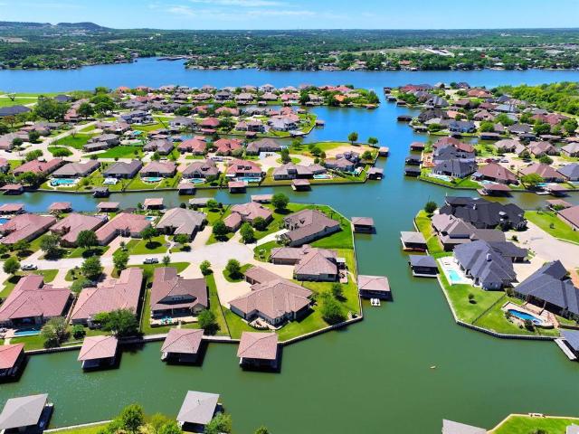 1605 Malibu Bay Ct, Granbury, TX 76048 | MLS #21234 | Compass