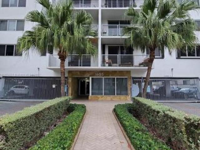 1605 Bay Rd #206 Miami Beach, FL 33139