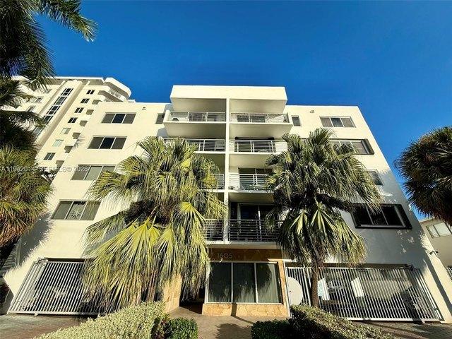 1605 Bay Rd Apt 407, Miami Beach, FL 33139