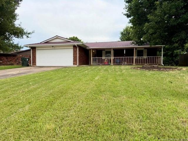 1605 Beaver Rd, Muskogee, OK 74403