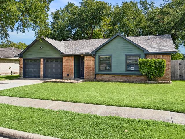 1605 Cypress Hollow Street