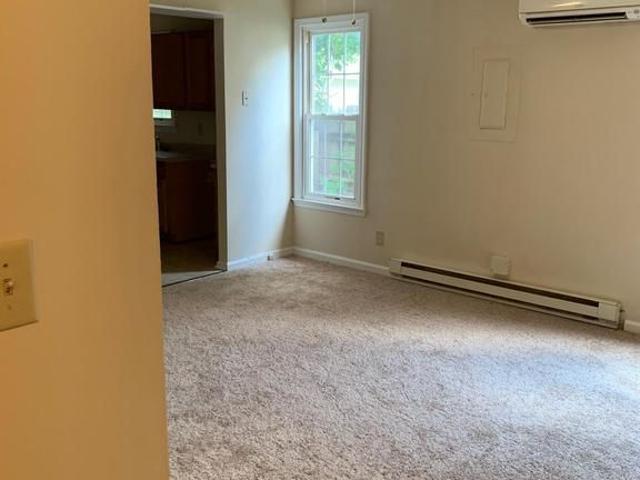 1605 Charles Street APT C, Fredericksburg, US, VA