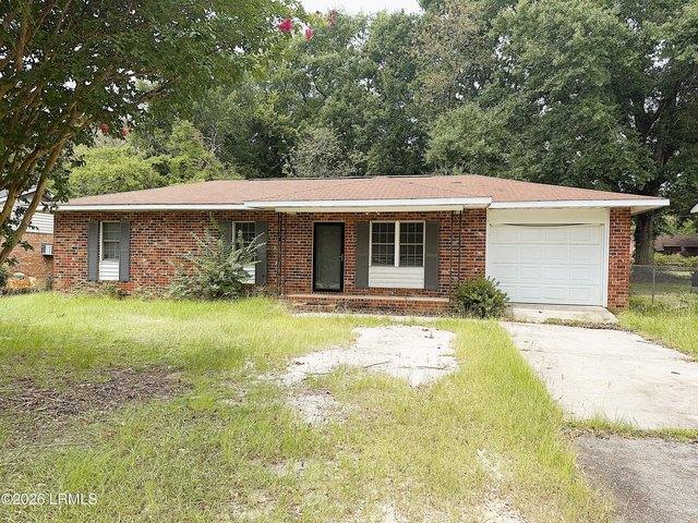 1605 Clinton St, Barnwell, SC 29812