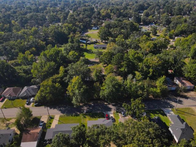 1605 E 8th St, Mount Pleasant, TX 75455 | MLS #25018
