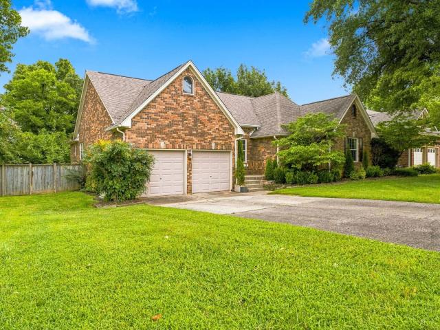 1605 Glen Trail Dr