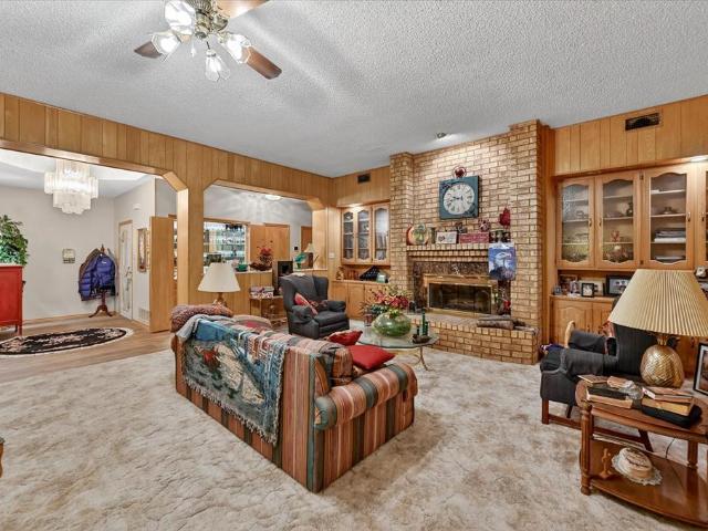 1605 Heather Court