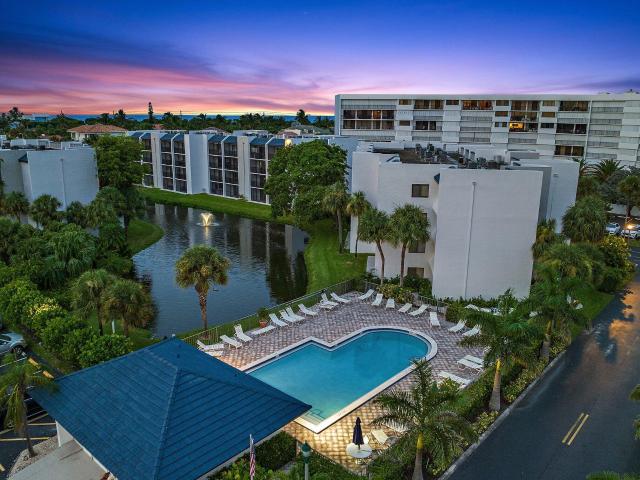 1605 Highway 1, Unit B201, Jupiter, FL 33477 | MLS #R11157
