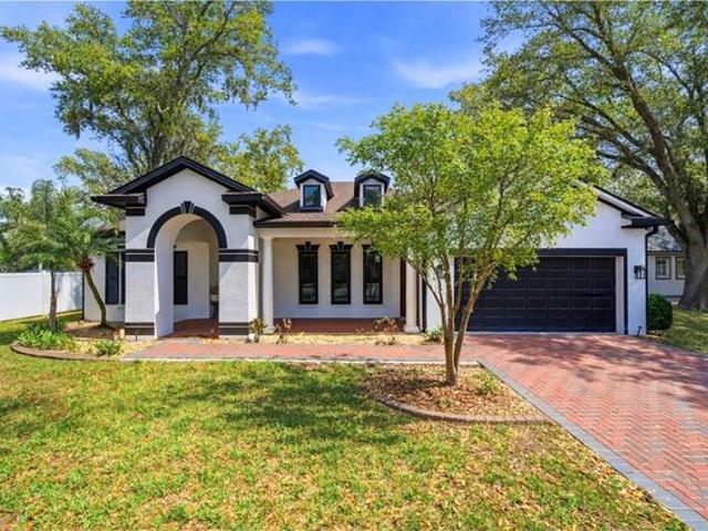 1605 Hidden Meadow Ct, Valrico, FL 33594