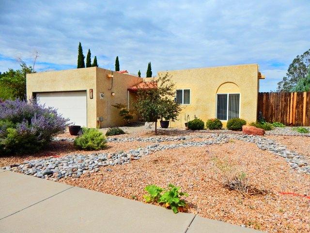 1605 Propps St NE, Albuquerque, NM 87112