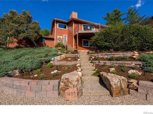 1605 Sunnyside Drive