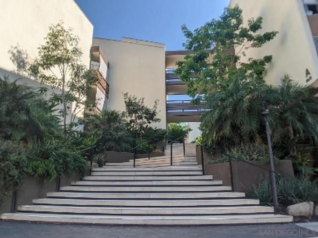 1605 S Hotel Circle B207