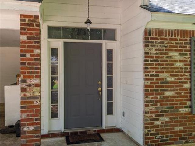 1605 Top Bluff Lane
